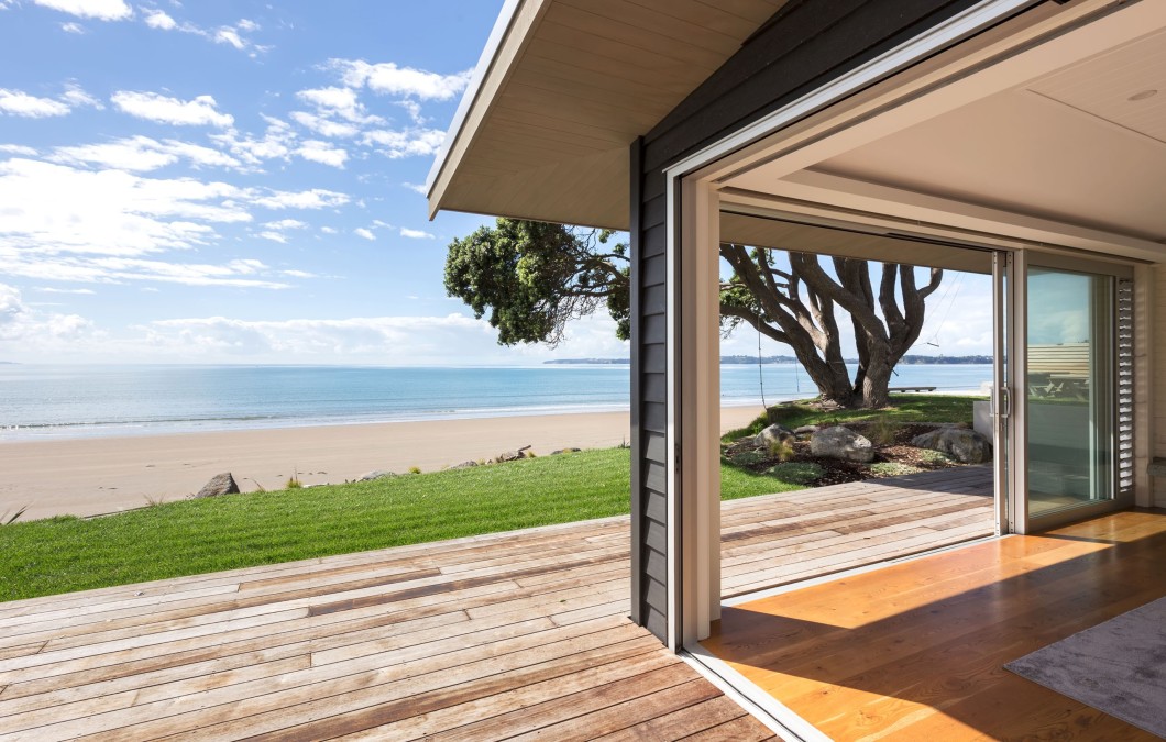 Red Beach House - Accoya - reSAWN TIMBER co.