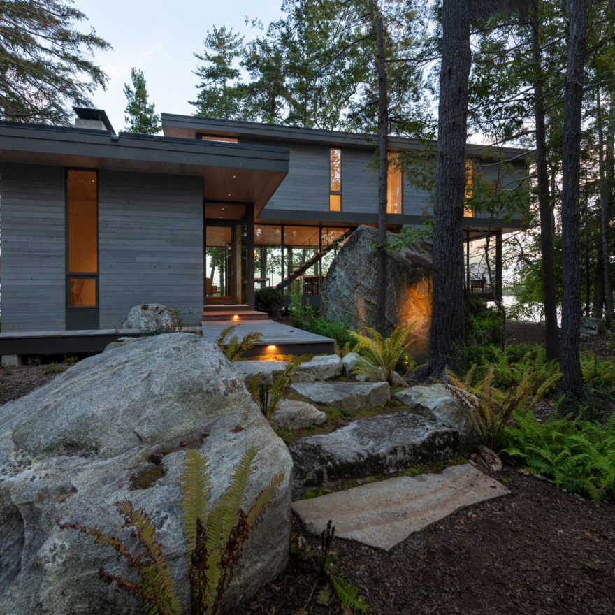 Husted Residence :: SANTA ANA Weathered Western Red Cedar - reSAWN ...