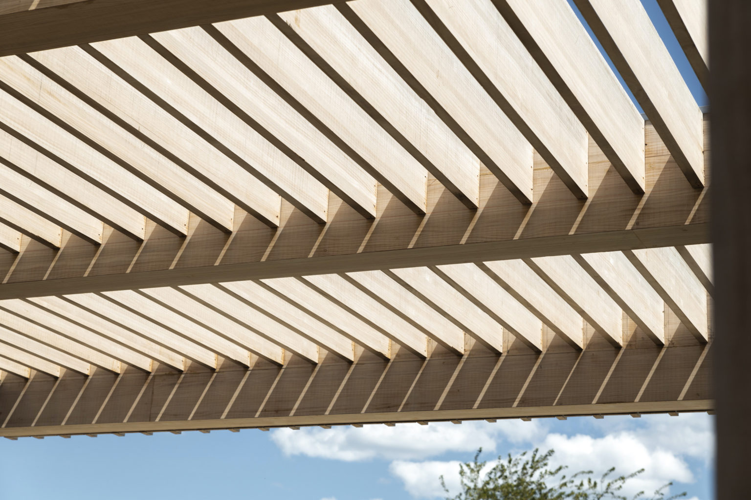 Twin Gables :: SiOO:X Abodo Vulcan Cladding - reSAWN TIMBER co.