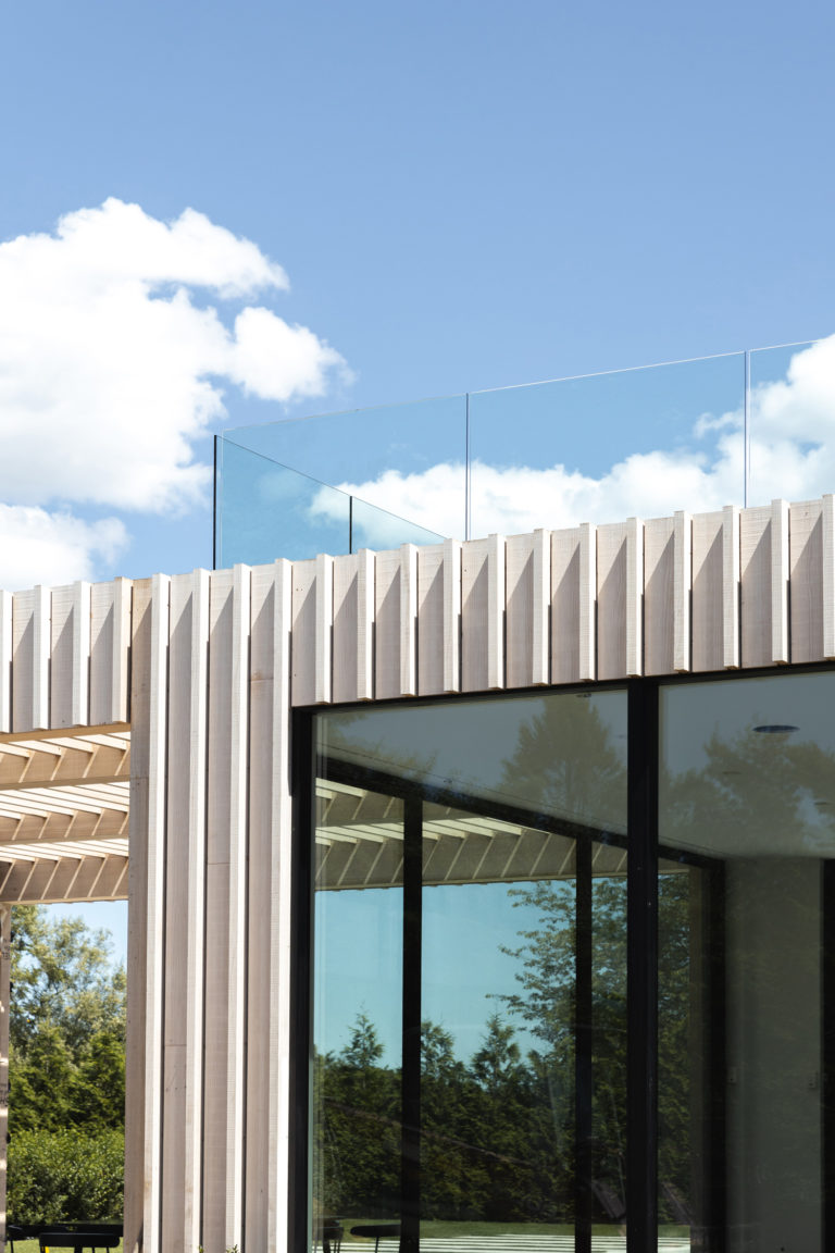 Twin Gables :: SiOO:X Abodo Vulcan Cladding - reSAWN TIMBER co.