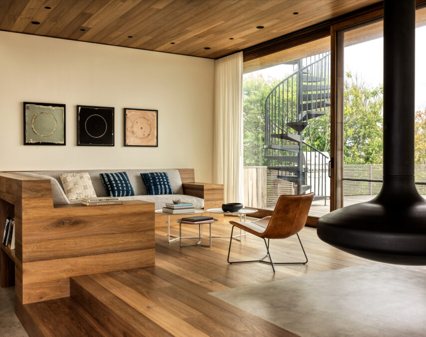 NORTH AMERICAN WHITE OAK - reSAWN TIMBER co.